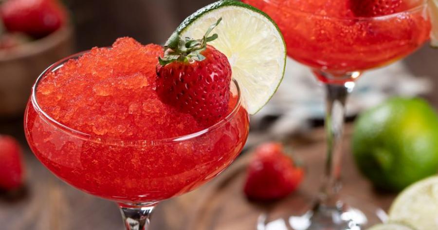 10 receitas de bebidas frozen deliciosas e fáceis de fazer
